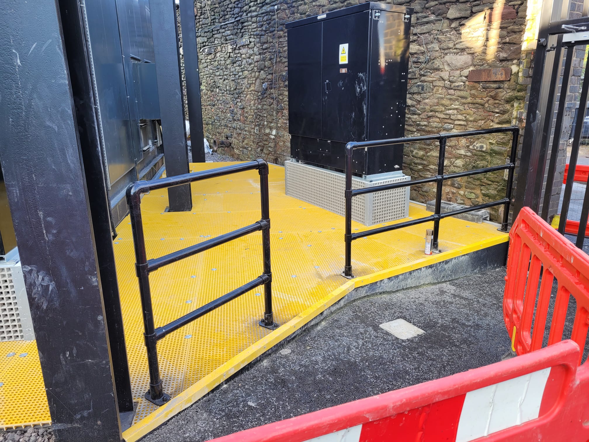 GRP Riser Grating: The Optimal Flooring Solution for Safety and Efficiency