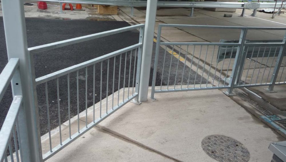 How to maintain Pedestrian Guardrails | Ezi Klamp Systems How to maintain Pedestrian Guardrails | Ezi Klamp Systems